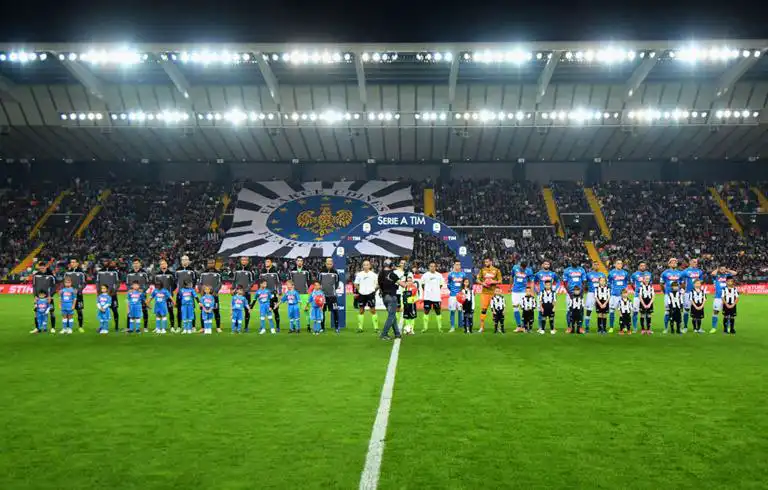 IL NAPOLI ACCORCIA SULLA JUVENTUS | News