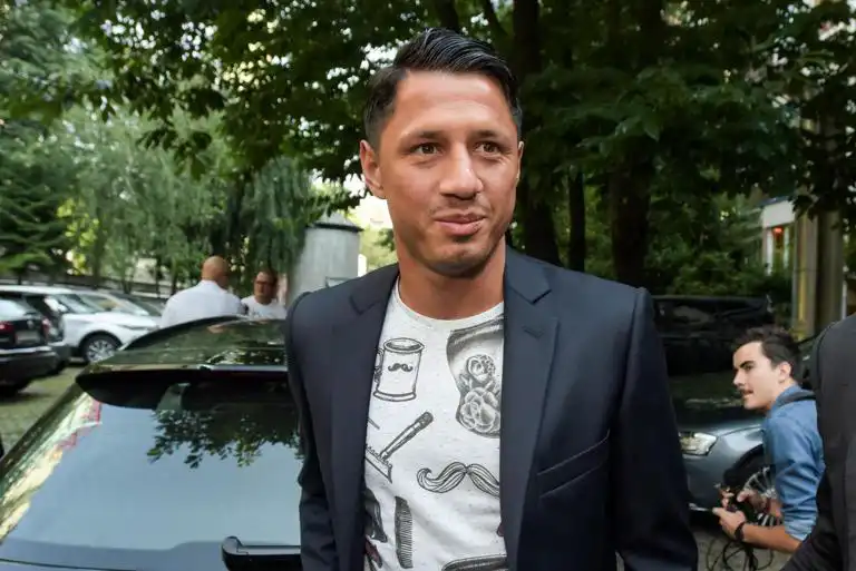 GIANLUCA LAPADULA JOINS AC MILAN | News