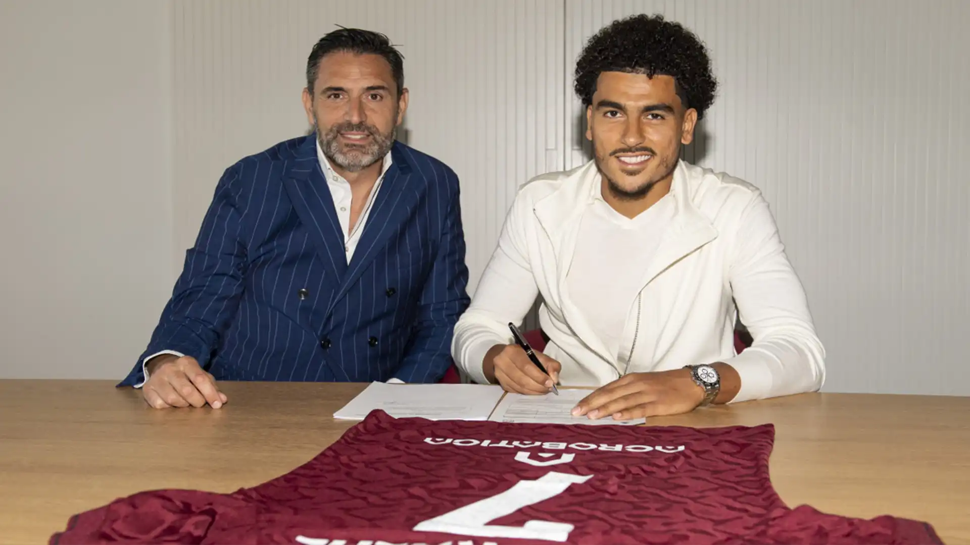 TRANSFERS AND SURPRISES IN THE TRANSFER WINDOW | News